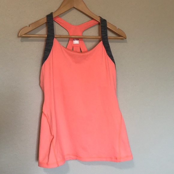 Lucy | Tops | Lucy Padded Workout Tank | Poshmark